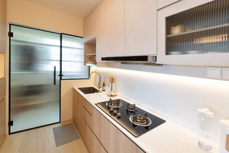 Choosing the Perfect Kitchen Cabinet Colour: Expert Tips for Stylish ...